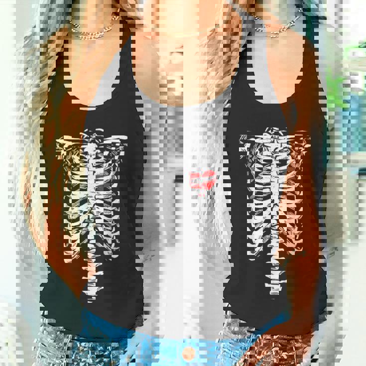 Broken Heart Skeleton Ribcage X-Ray Sad Breakup Heartbroken Tank Top ...