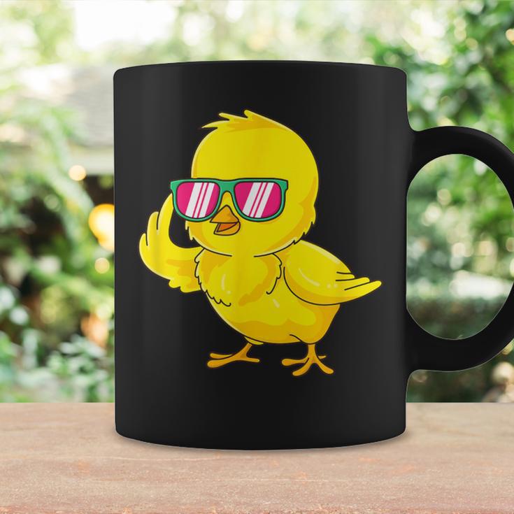 Diseño De Pollito Con Gafas De Sol Pollo Pollo Diversión Broma Taza de ...