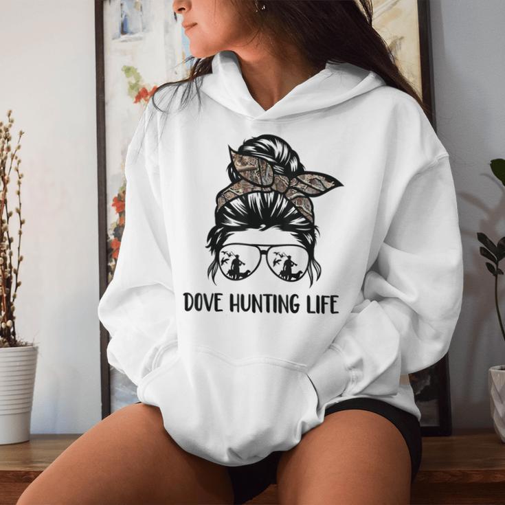Dove Hunting Life Messy Bun Dove Hunter Woman Mom Women's Hoodie ...
