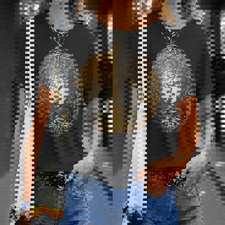 Yin Yang Tree Of Life Buddhist Taoist Symbol Meditation Yoga T-Shirt ...