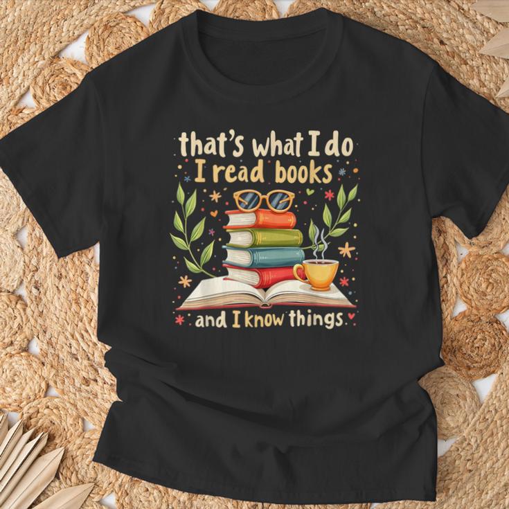 Reading That's What I Do I Read Books And I Know Things T-Shirt - Thegiftio